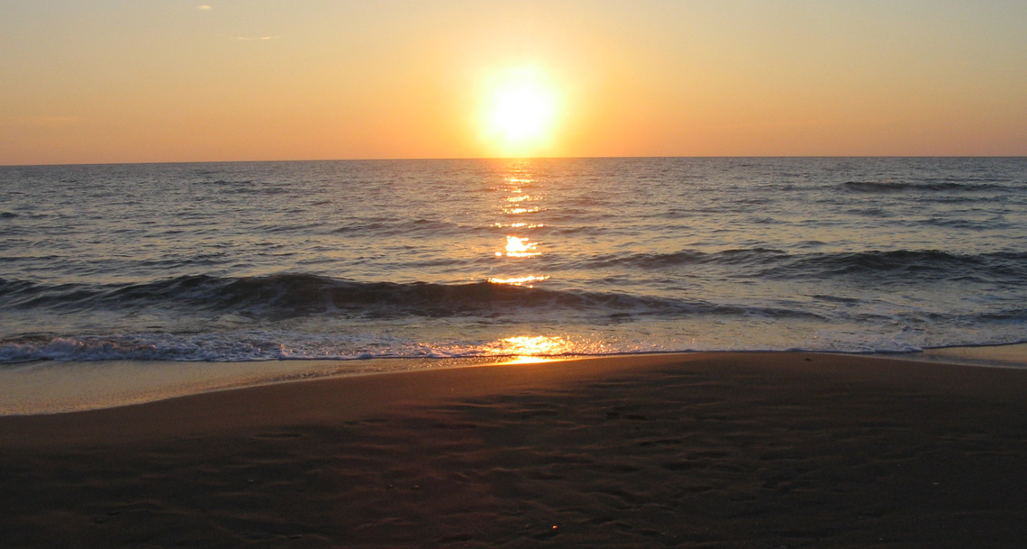 Issos Beach - MYKONOES